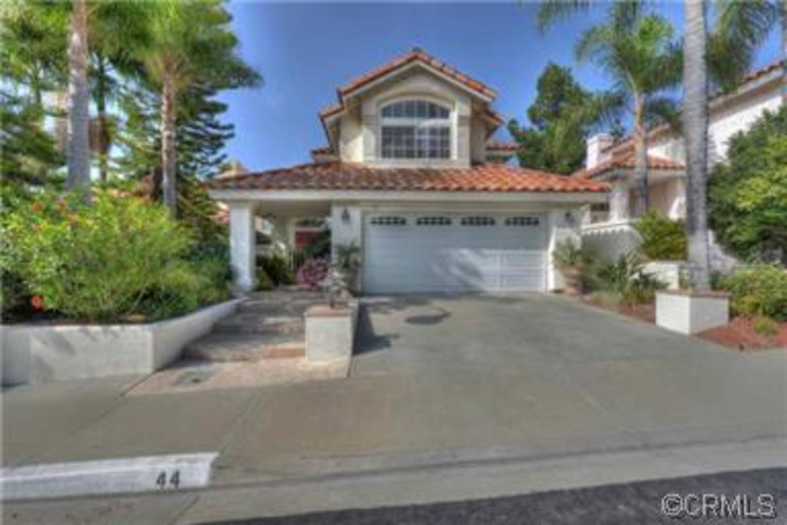 Brivity - 44 Monte Vista Laguna Hills, CA 92653 - Virtual Tour