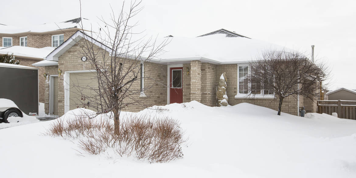 Brivity - 155 Pringle Drive Barrie, ON - L4N0R3