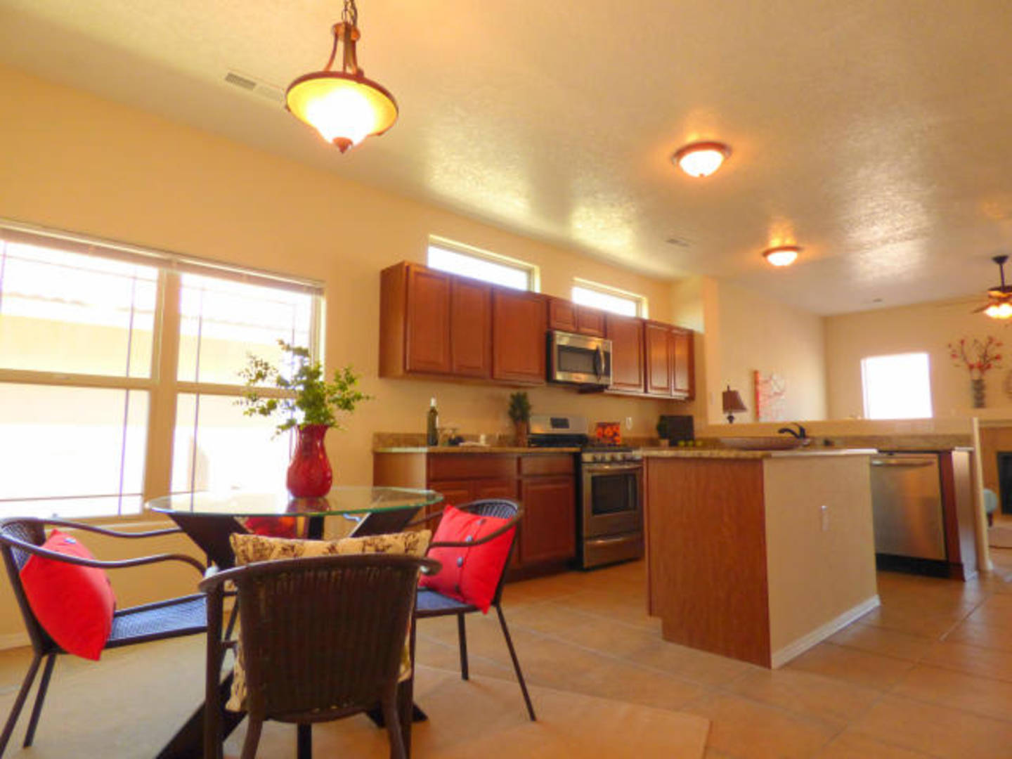 Brivity - 920 Loma Pinon Loop NE Rio Rancho, NM 87144 - Virtual Tour