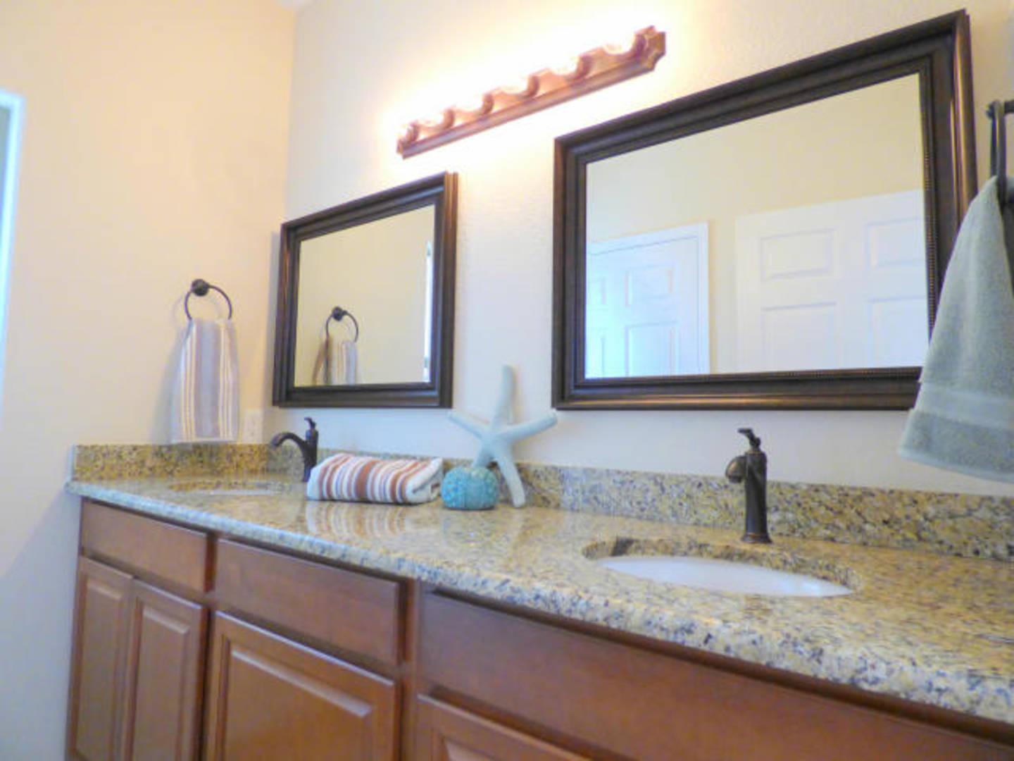 Brivity - 920 Loma Pinon Loop NE Rio Rancho, NM 87144 - Virtual Tour