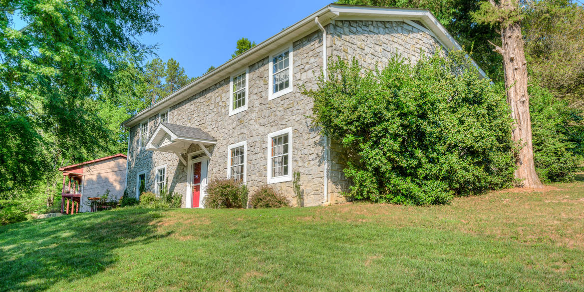 Brivity - 8017 Harper Rd. Hixson, TN - 37343