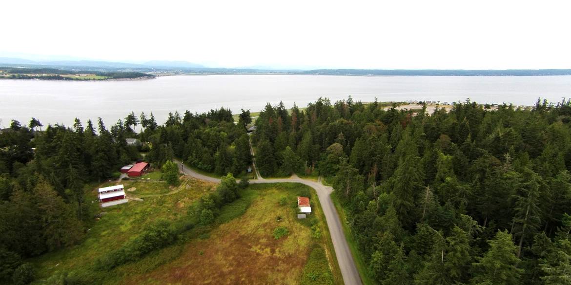 Brivity - 97 Livingston Bay Rd Camano Island, WA - 98282