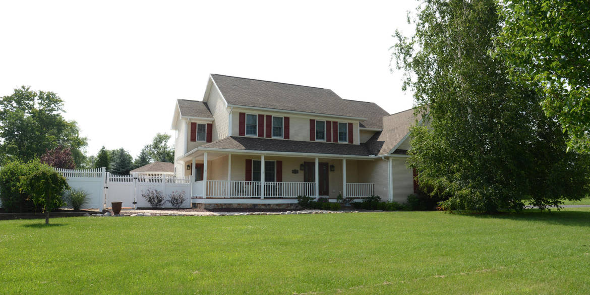 Brivity - 35 Harriett Drive Springbrook Township, PA - 18444