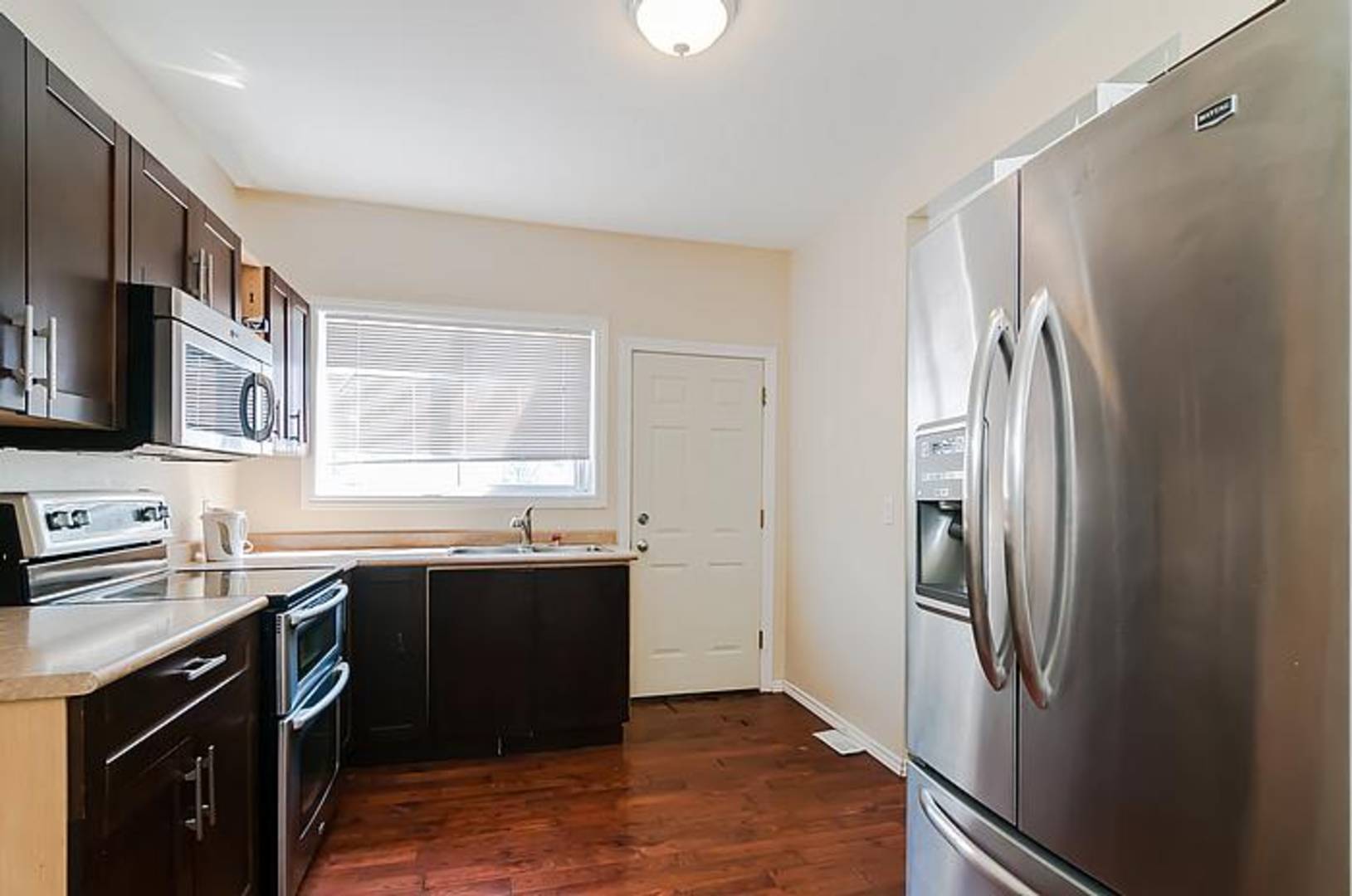 Brivity - 265 Beverley St Winnipeg, MB R3G1T6 - Virtual Tour