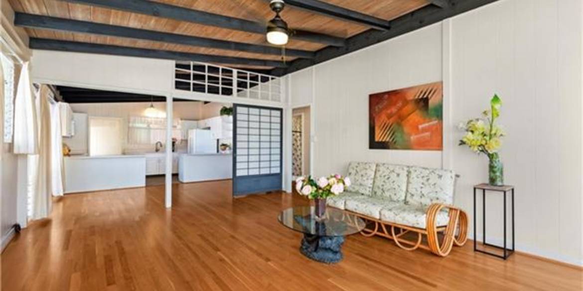 Brivity - 1520 Onipaa St Honolulu, HI - 96819