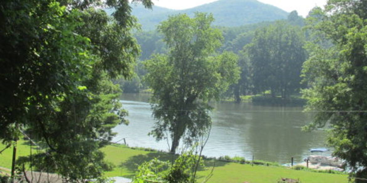 Brivity - TBD Clarks Ferry Road Draper, VA - 24324