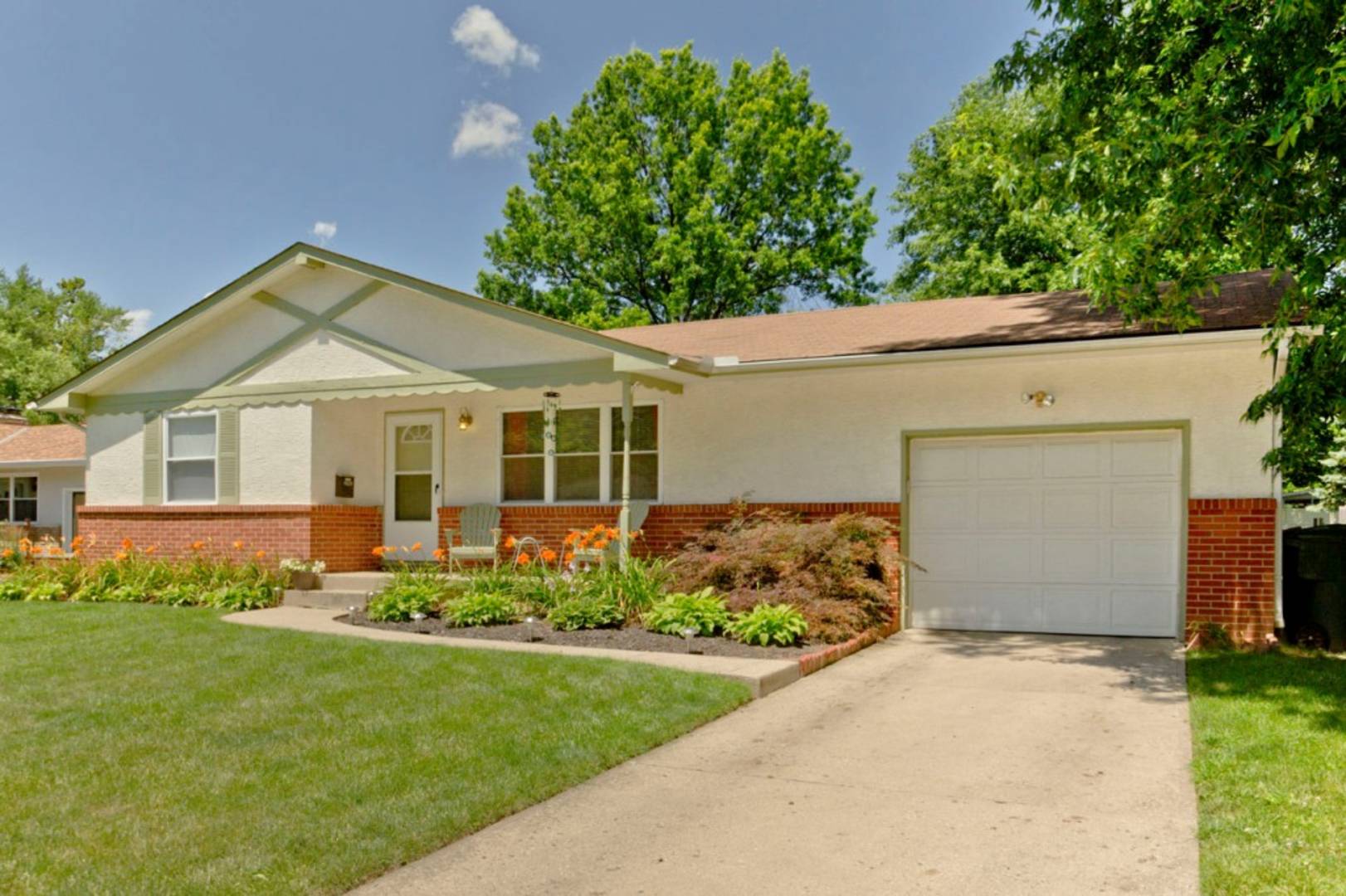 Brivity - 1182 Vinewood Drive Columbus, OH 43229 - Virtual Tour Brivity - 1182 Vinewood Drive Columbus, OH 43229 - Virtual Tour