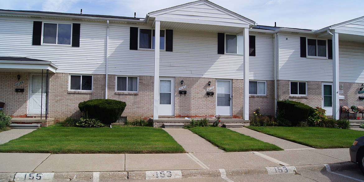 Brivity - 14151 Brightmore Drive Sterling Heights, MI - 48312