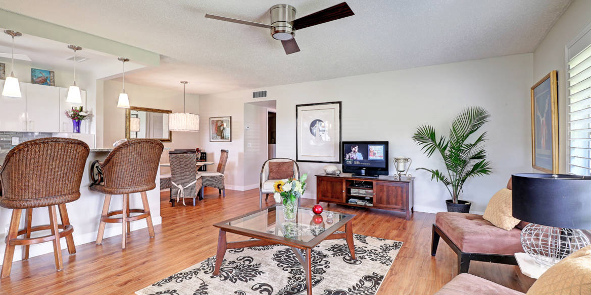 Brivity - 857 N Drive, Apt D Delray Beach, FL - 33445