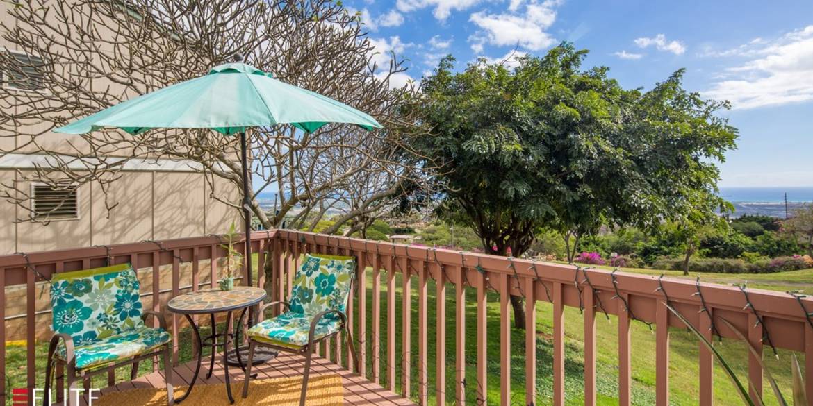 Brivity - Bridget Townsend • 92-1017 Makakilo Drive #58 Kapolei, HI - 96707