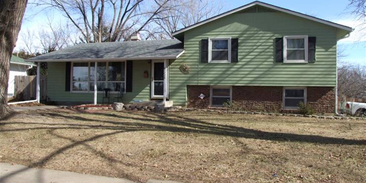 Brivity - 3228 SW Arnold Ave, Topeka, KS Topeka, KS - 66614