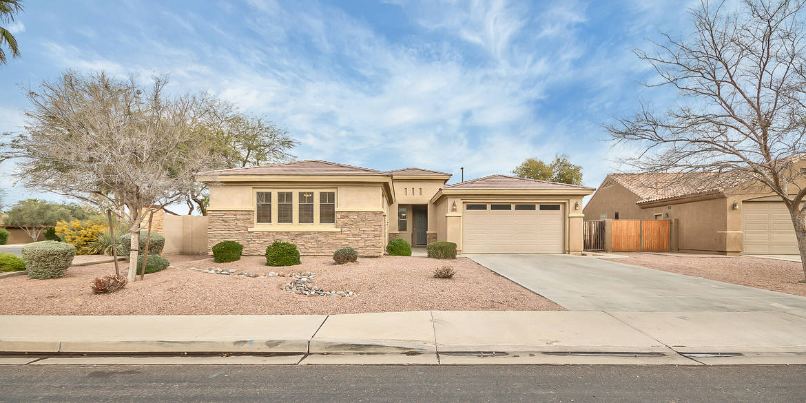 Brivity - 1456 E Tierra St Gilbert, AZ - 85297