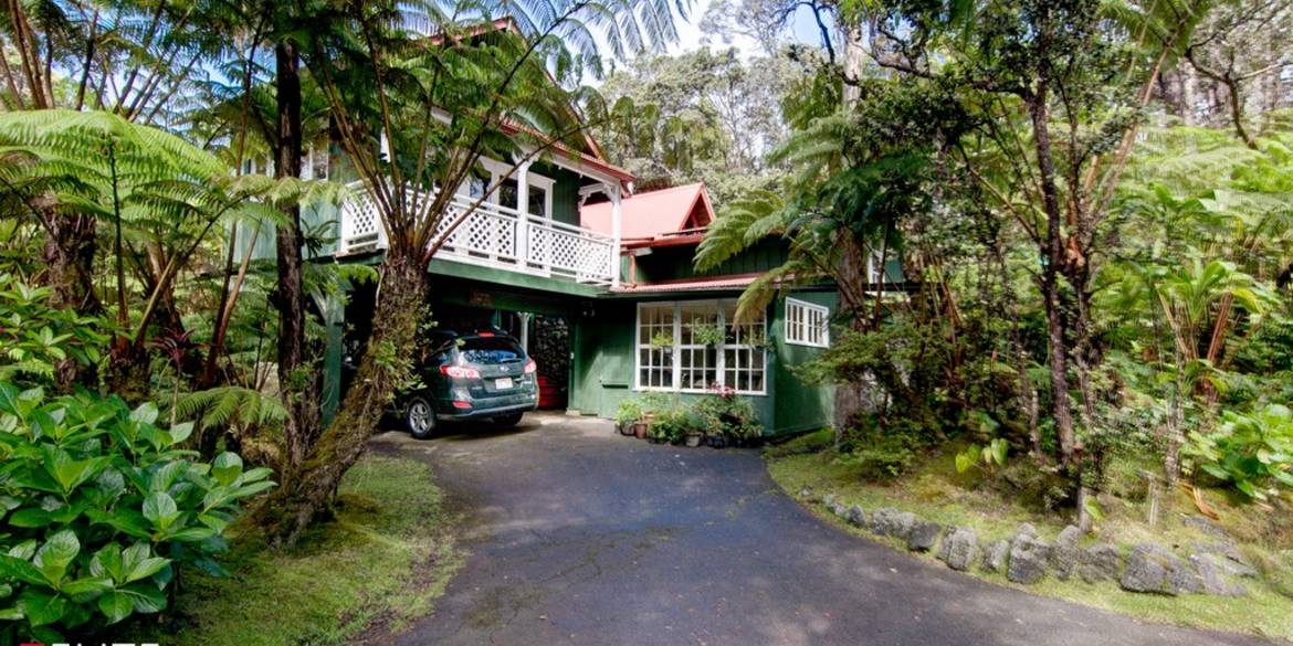 Brivity - Arian Pierce •19-4020 Kalani Honua Loop Volcano, HI - 96785