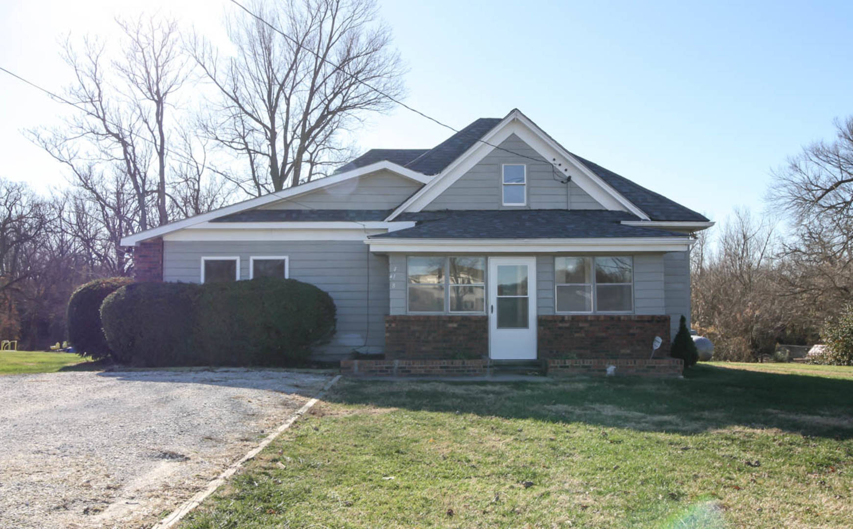 Brivity - 418 East Evergreen Street Springfield, MO 65803 - Virtual Tour