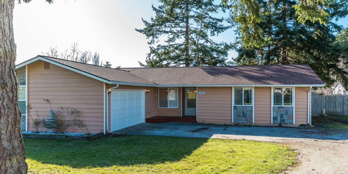 Brivity - 1240 Cashmere Place Oak Harbor, WA - 98277