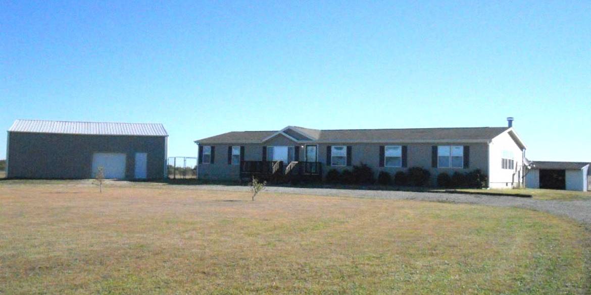 Brivity - 10962 S. 231st St W. Viola, KS - 67149