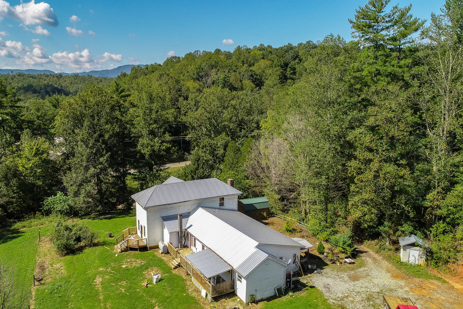 Brivity - 8854 Woolwine Hwy Woolwine, VA 24185 - Virtual Tour