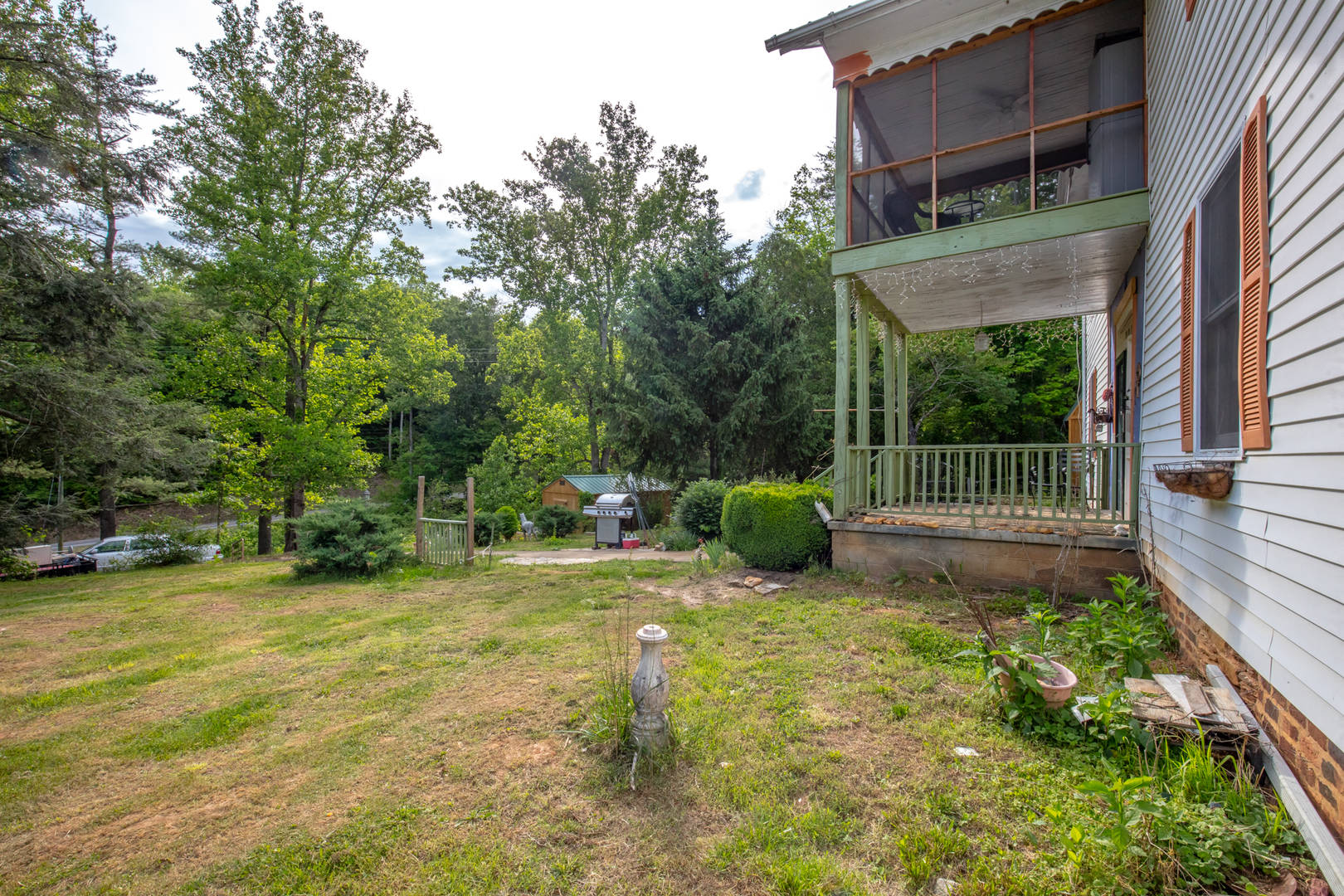 Brivity - 8854 Woolwine Hwy Woolwine, VA 24185 - Virtual Tour