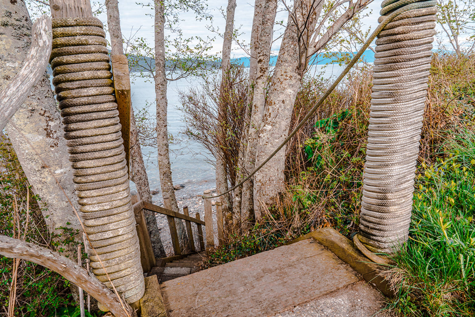 Brivity - 5 Sinclair Island Anacortes, WA 98221 - Virtual Tour