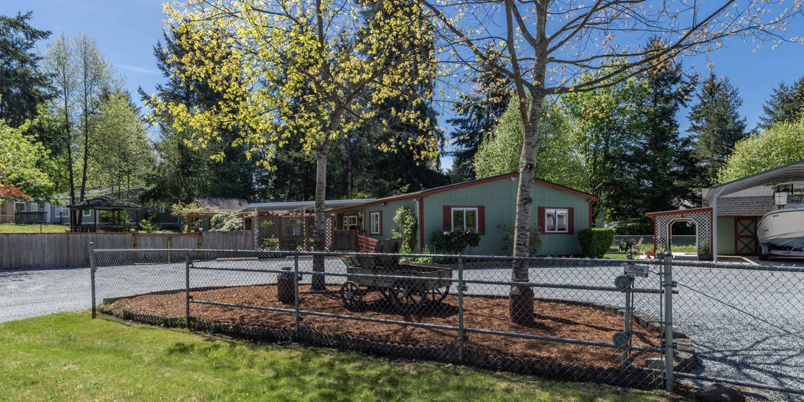 Brivity - 12808 Prairie Ridge Dr E Bonney Lake, WA - 98391