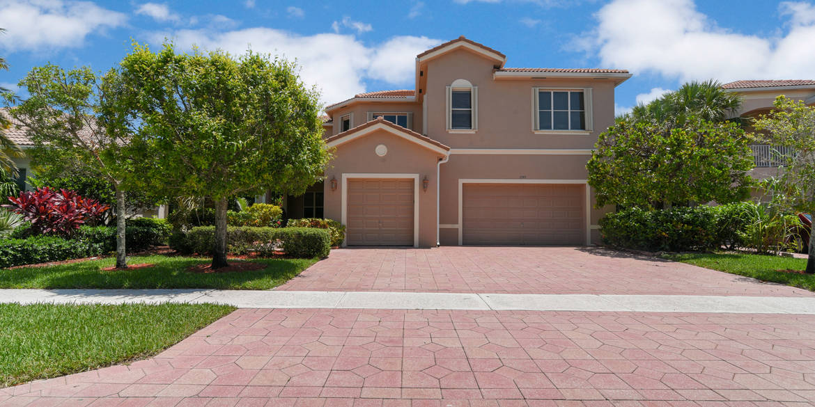 Brivity - 1199 Bay View Way West Palm Beach, FL - 33414