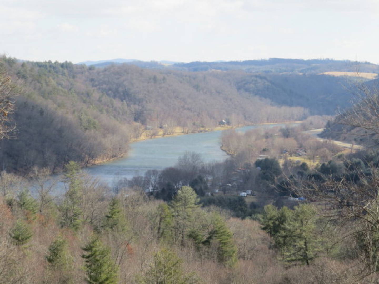 Brivity - 317 Peaceful Lane Independence, VA 24348 - Virtual Tour