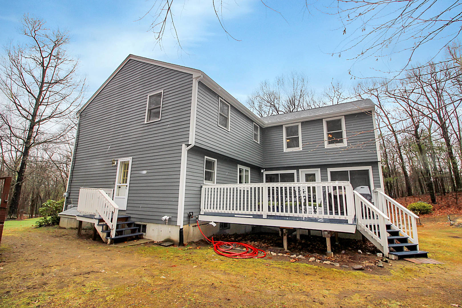 Brivity - 74 Bush Hill Road Hudson NH Hudson, NH 03051 - Virtual Tour Brivity - 74 Bush Hill Road Hudson NH Hudson, NH 03051 - Virtual Tour