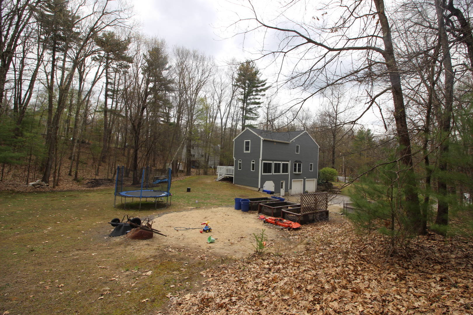 Brivity - 74 Bush Hill Road Hudson NH Hudson, NH 03051 - Virtual Tour Brivity - 74 Bush Hill Road Hudson NH Hudson, NH 03051 - Virtual Tour