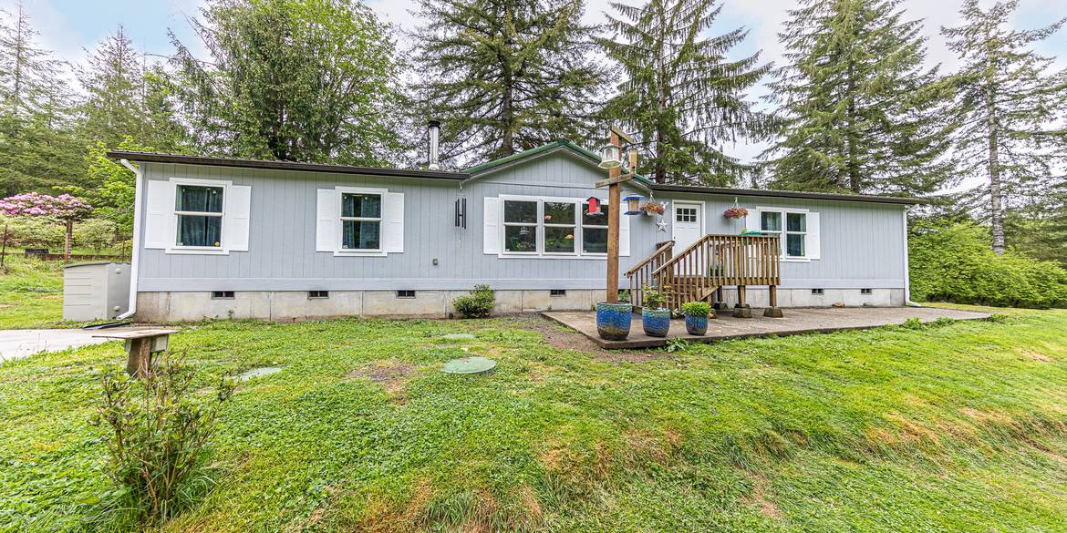 Brivity - 98 Dekay Road Hoquiam, WA - 98550