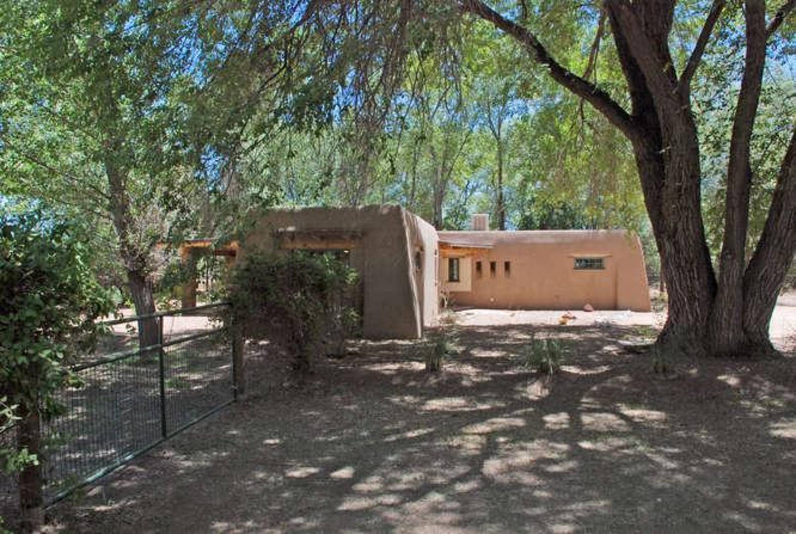 Brivity - 4659 Corrales Road Corrales, NM 87048 - Virtual Tour