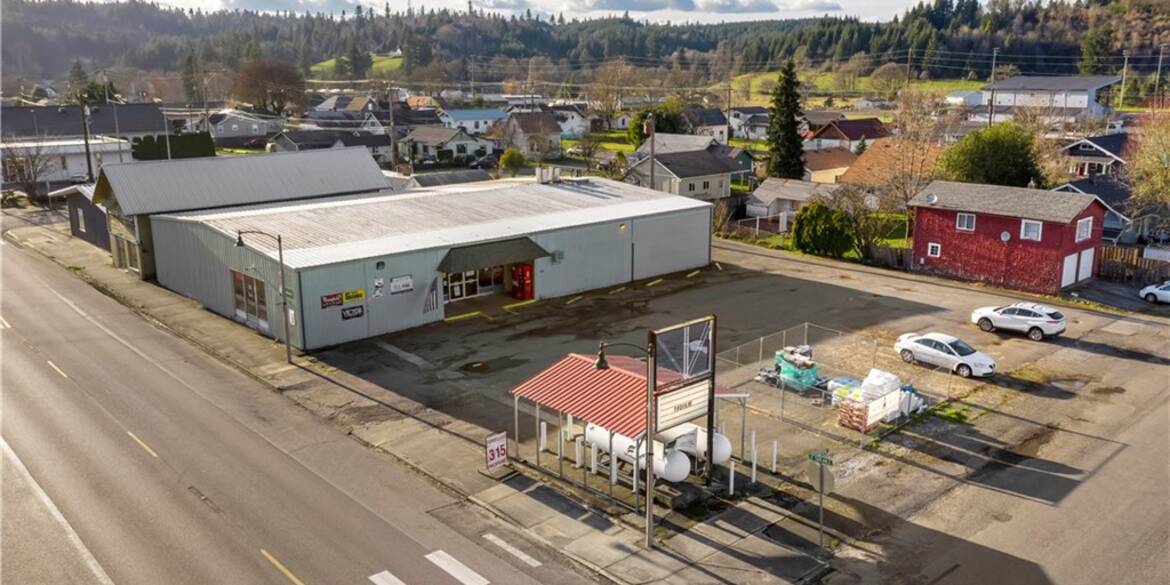Brivity - 139 Stage St N Yelm, WA - 98597