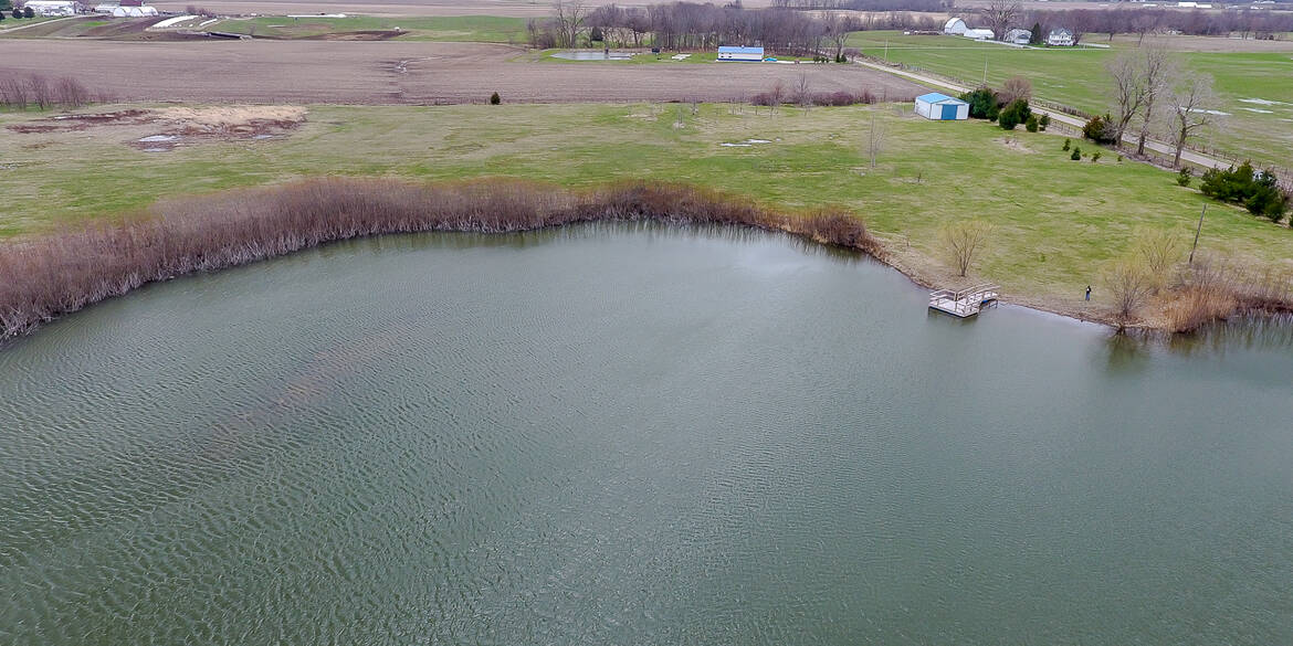 Brivity - 25311 N Fiatt Cemetery Rd Cuba, IL - 61427