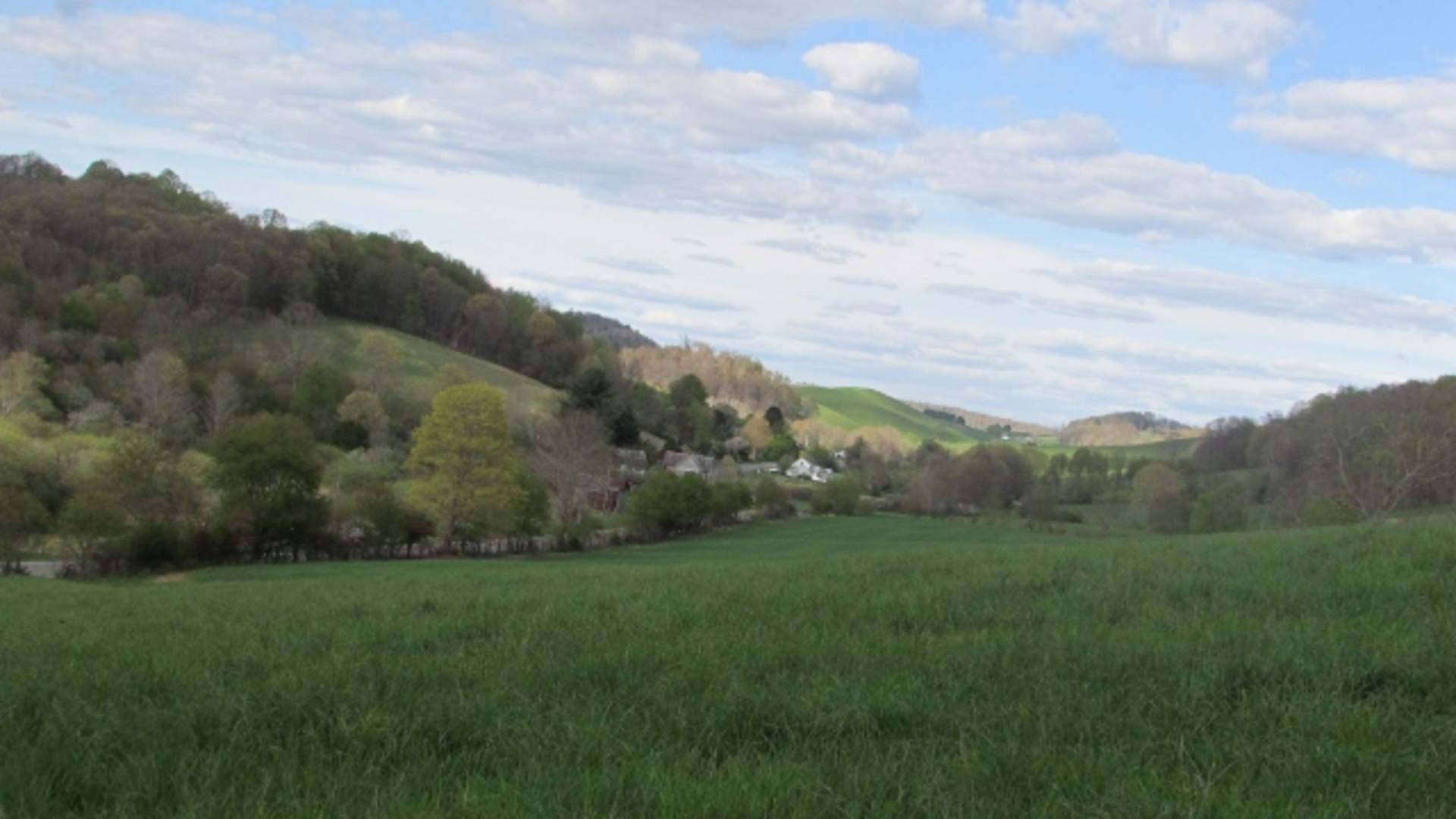 Brivity - 7805 W Blue Grass Trail Ceres, VA 24318 - Virtual Tour