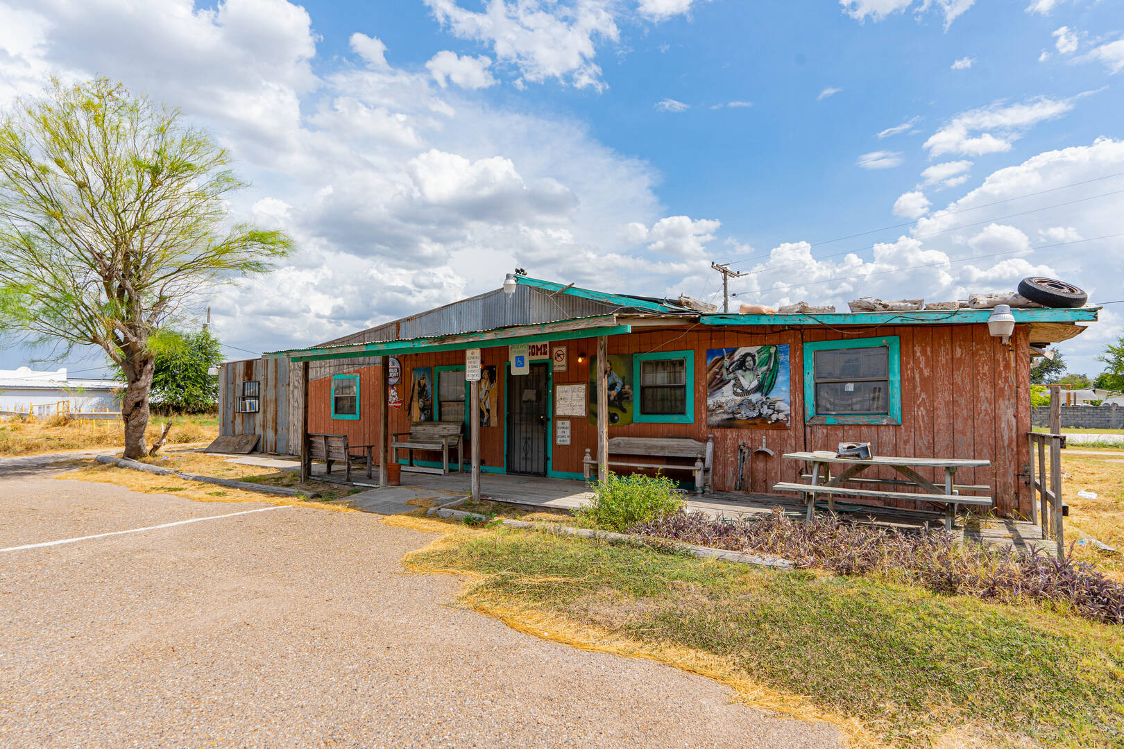 Brivity - 2110 Expressway 83 Highway Penitas, TX 78516 - Virtual Tour