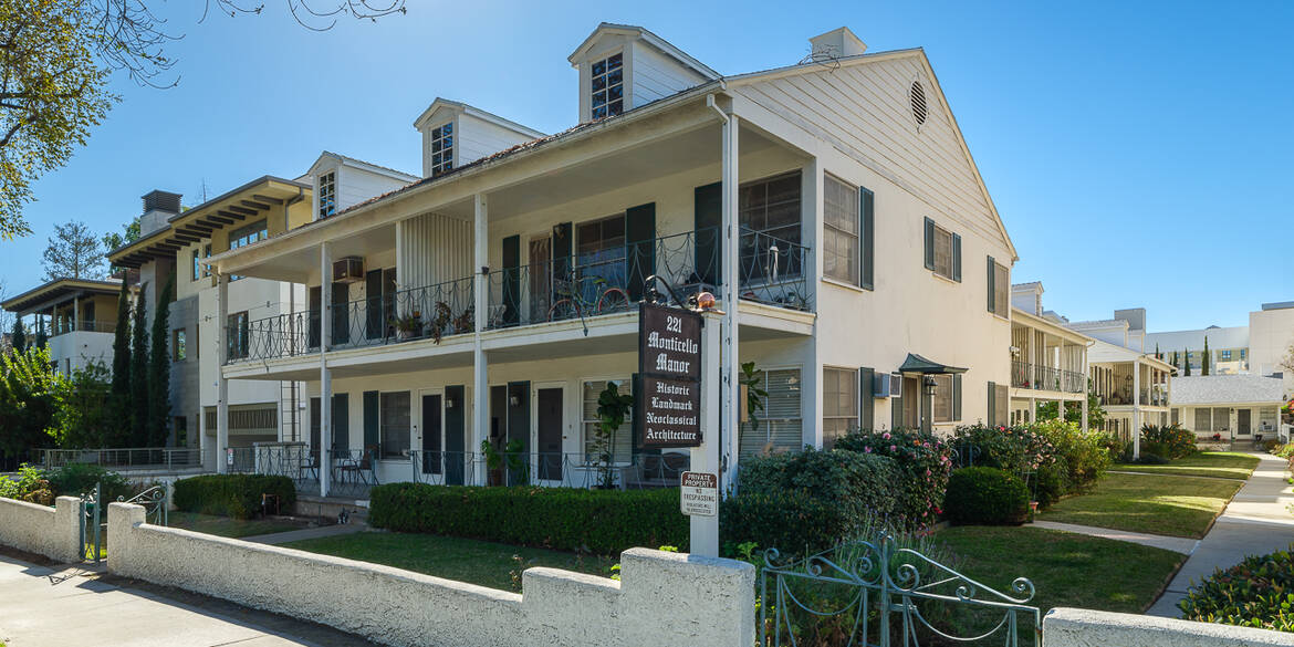 Brivity - 221 S. Marengo Ave #16 Pasadena, CA - 91101