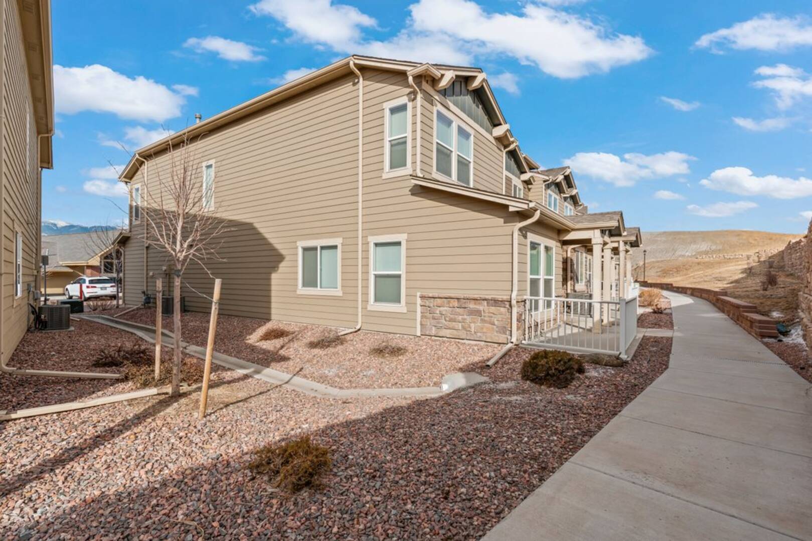 Brivity - 2130 Birmingham Loop Colorado Springs, CO 80910 - Virtual Tour