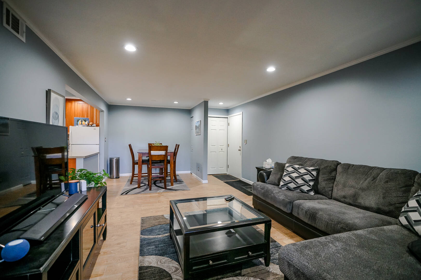 Brivity - 7127 N Terra Vista Dr #4101 Peoria , IL 61614 - Virtual Tour