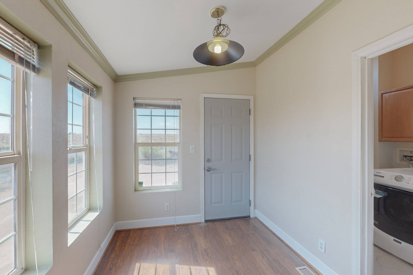 Brivity - 509 Hondo Road Southwest Rio Rancho, NM 87124 - Virtual Tour