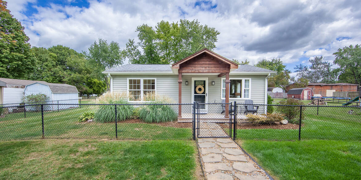 Brivity - 717 N Jones St Ingalls, IN - 46048