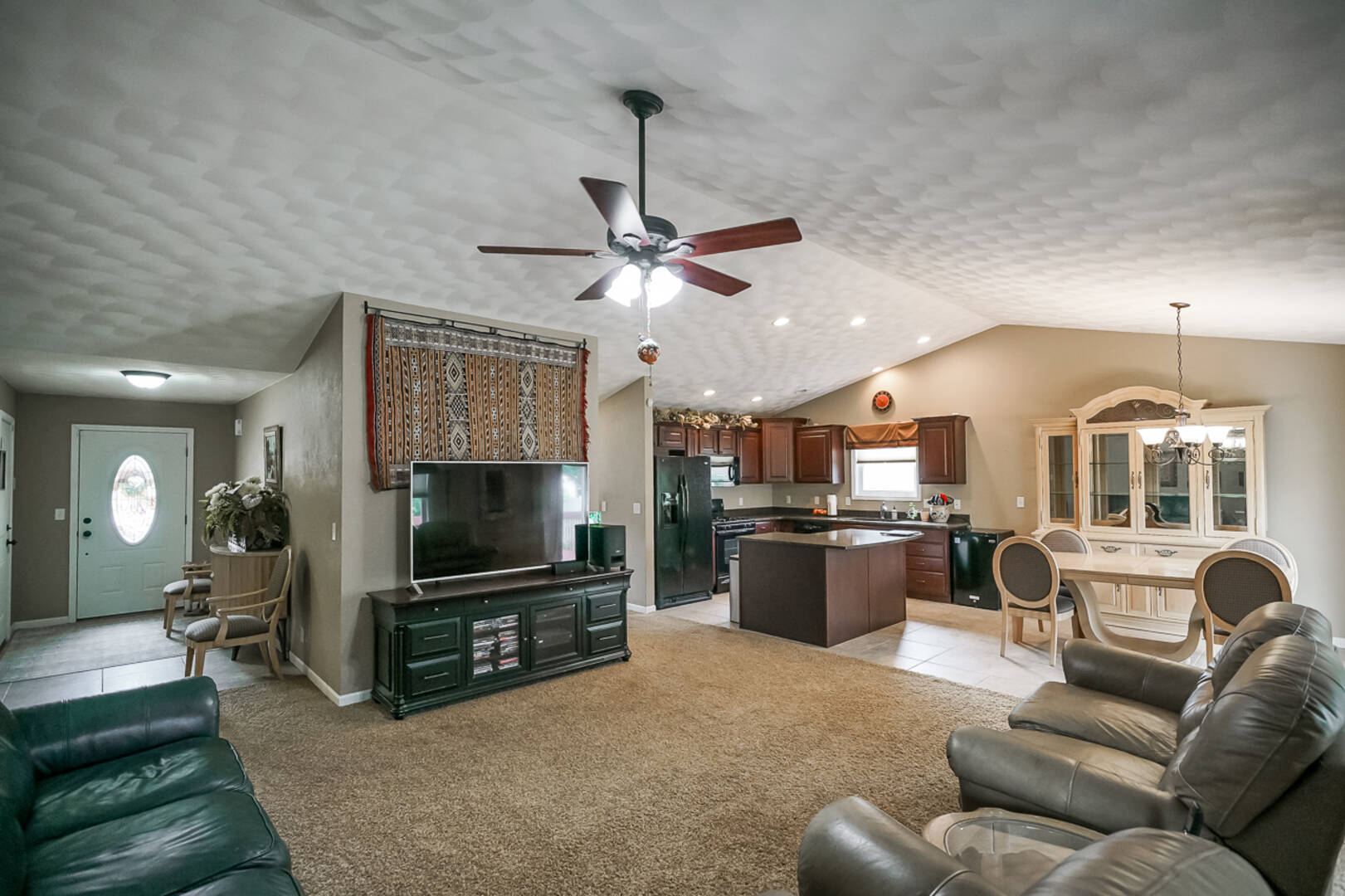 Brivity - 3 Ashwood Lane Pekin, IL 61554 - Virtual Tour