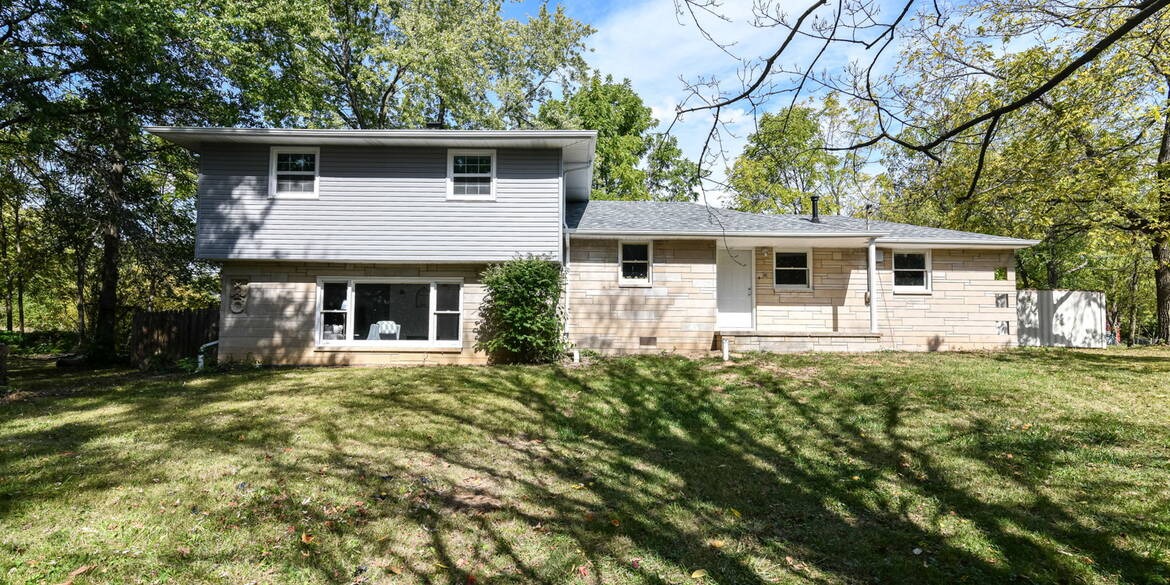 Brivity - 1204 W State Road 28 Alexandria, IN - 46001