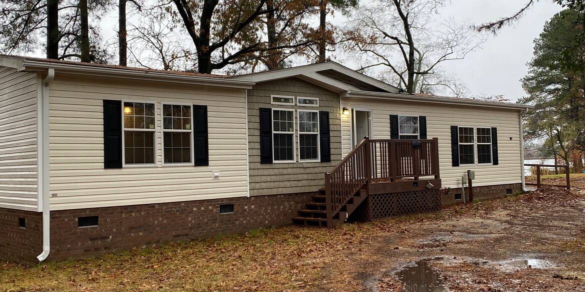 Brivity - 921 Sampson Acres Dr Clinton , NC - 28328