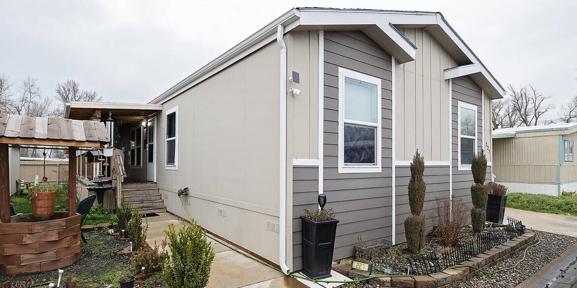 Brivity - 3555 S Pacific Highway Spc 227 Medford, OR - 97501