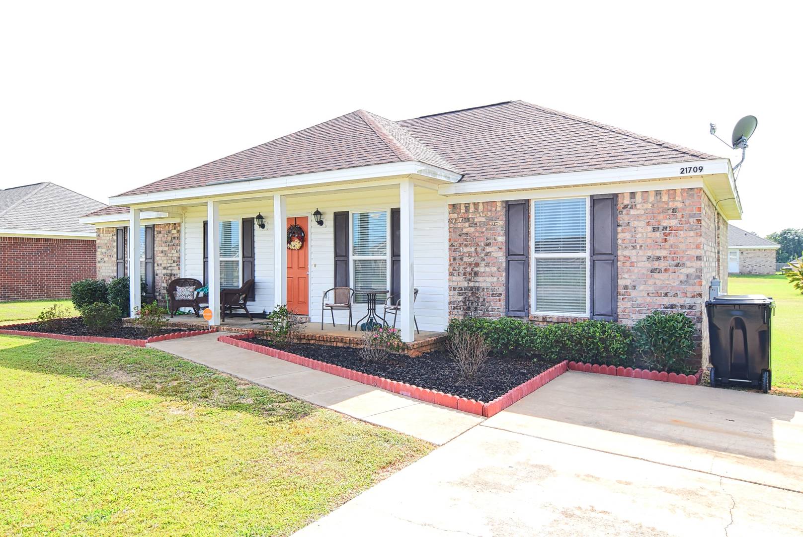 Brivity - 21709 Asher Lane Robertsdale, AL 36567 - Virtual Tour