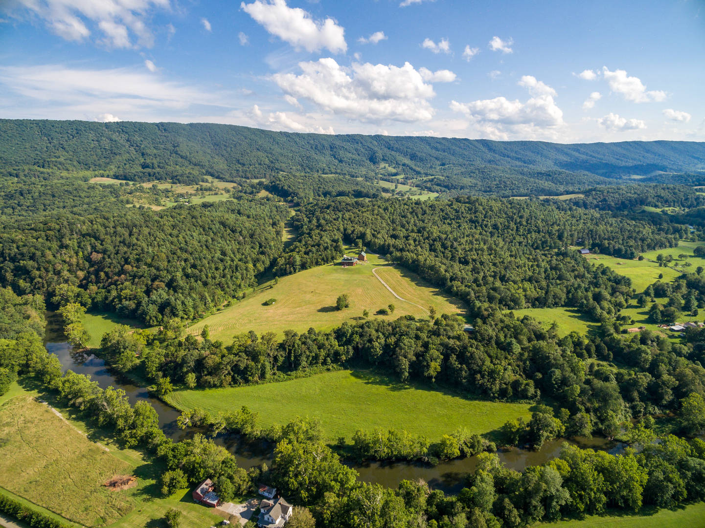 Brivity - 531 Old Church Road Pearisburg, VA 24134 - Virtual Tour