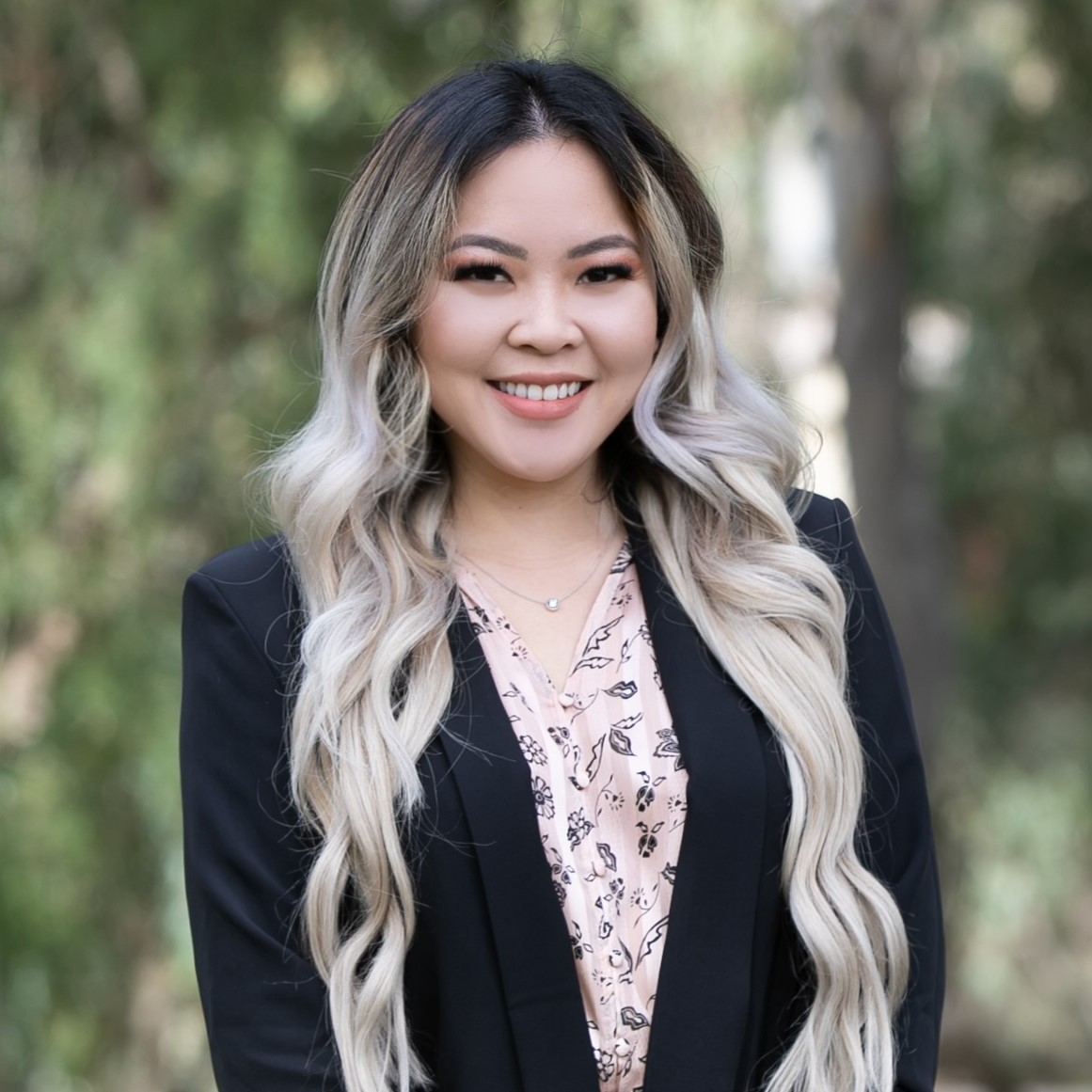 The Elizabeth Do Team | Keller Williams Huntington Beach | Mymy Truong ...